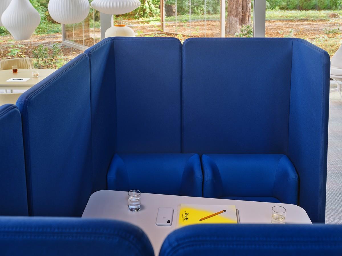 Agora tárgyaló box